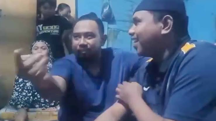 MUI Sulsel tetapkan Aliran Bab Kesucian sebagai aliran sesat | Arrahmah.com MUI Sulsel tetapkan Aliran Bab Kesucian sebagai aliran sesat | Arrahmah.com
